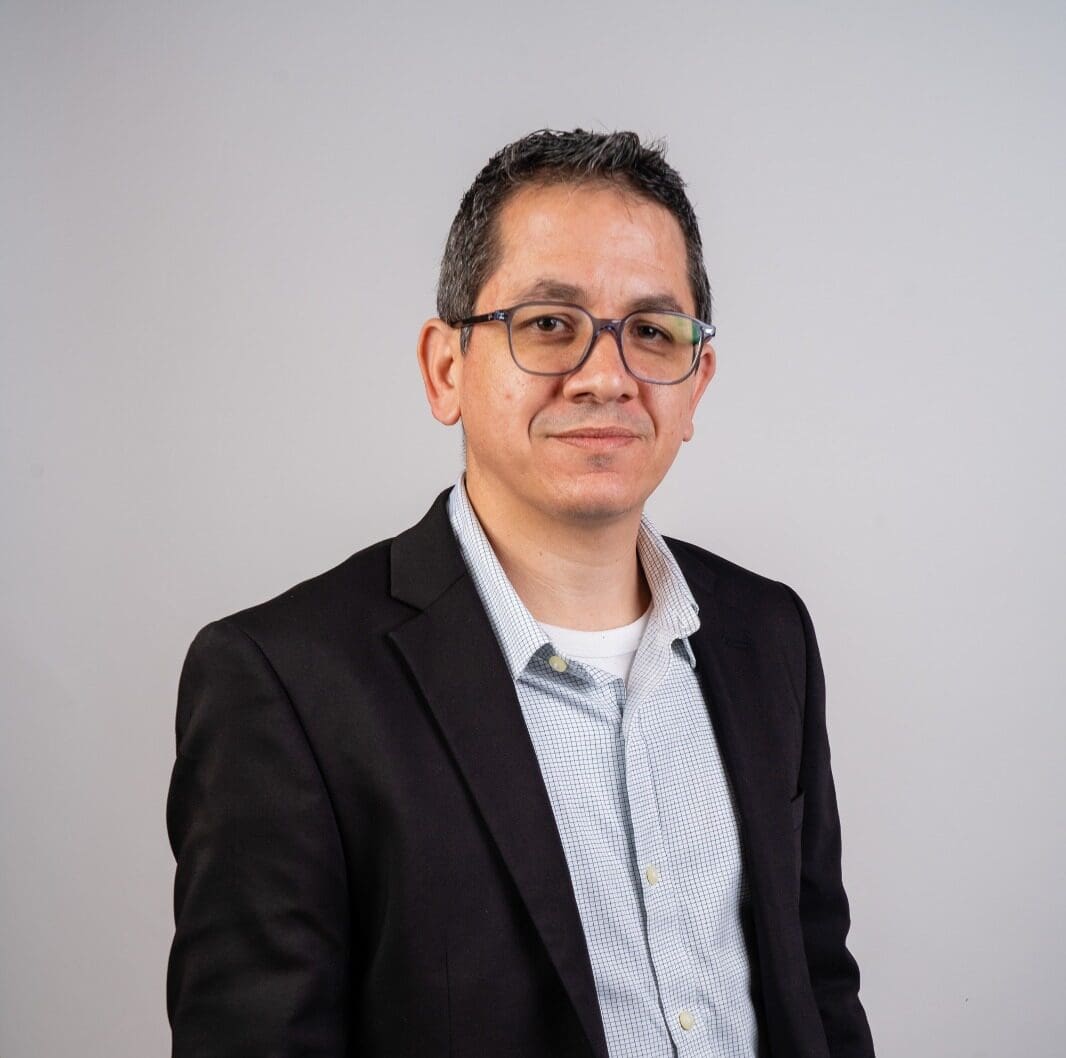 AVI PERETZ - Maoz